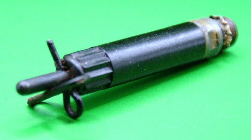 Raids Militaria | German ZZ42 Bakelite Fuze